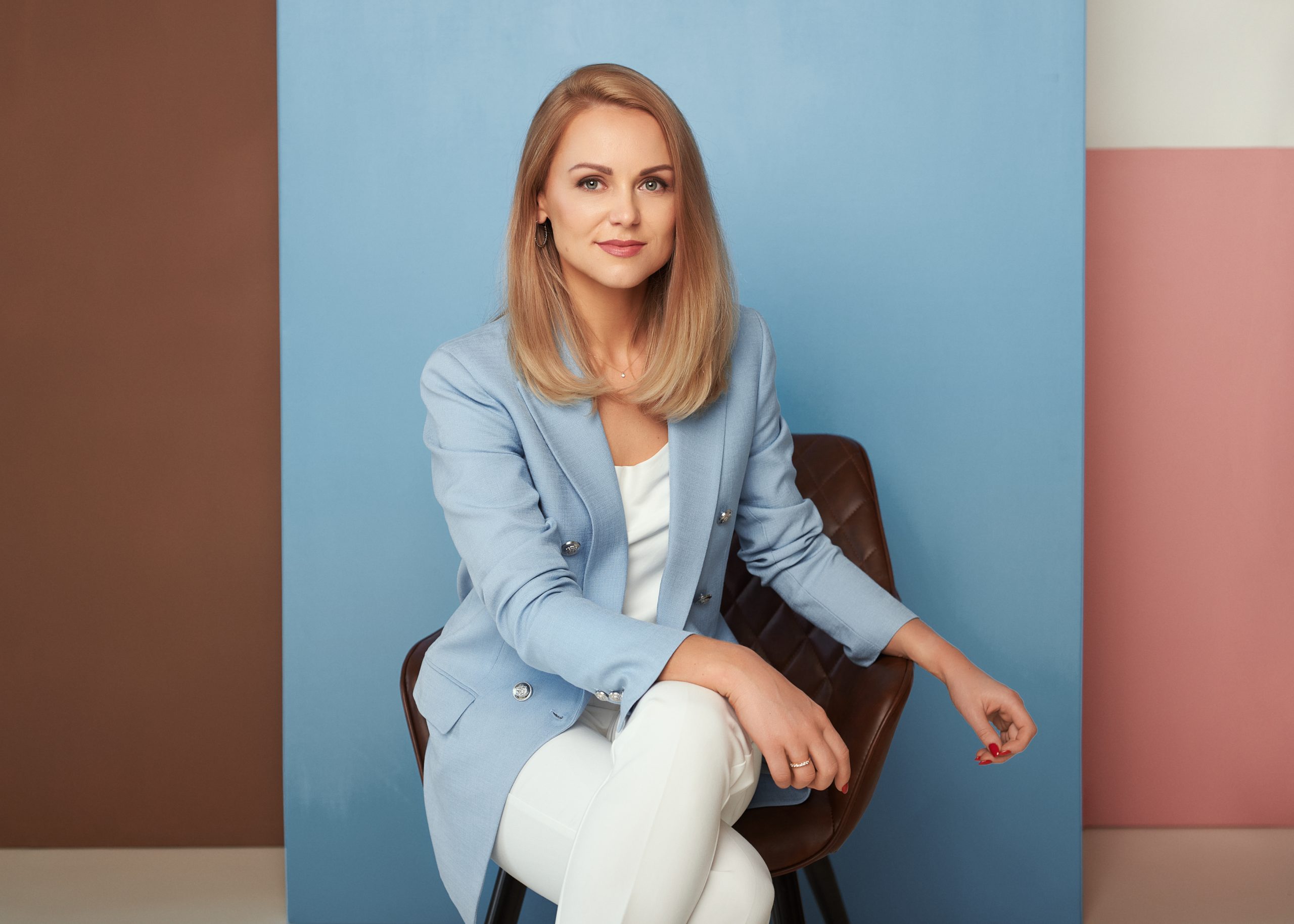 APIE MANE - Evelina Dumašienė